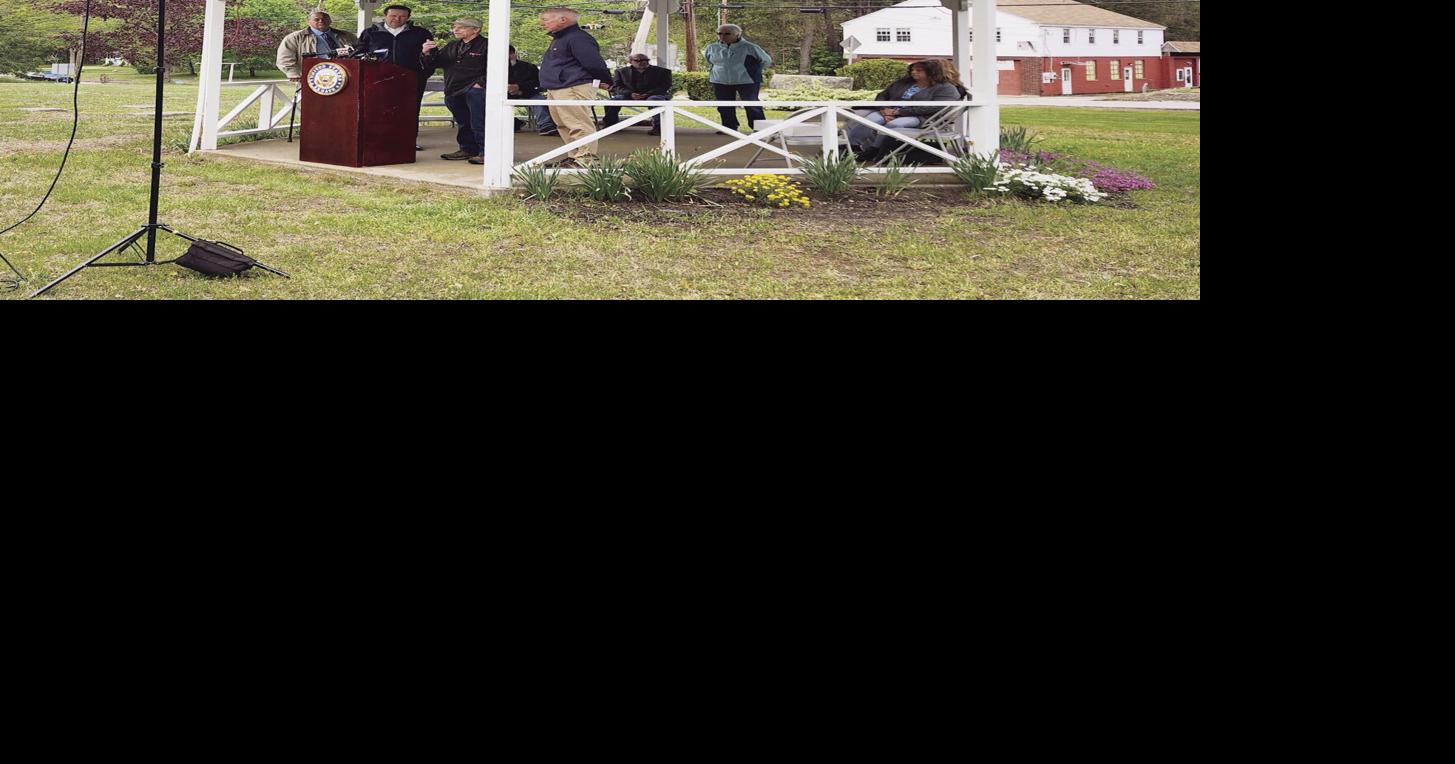 Delivering Results? Murphy, Courtney aid Scotland zip code issue | News ...