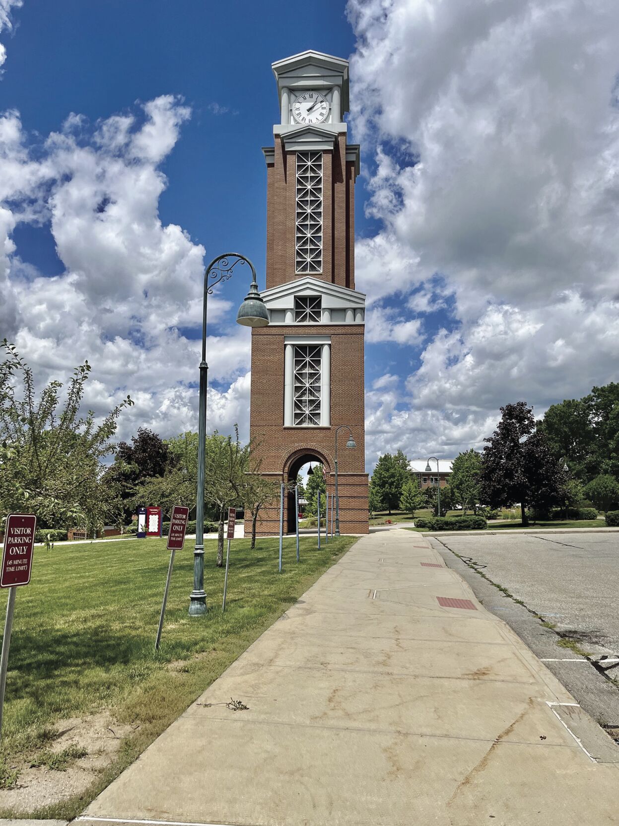 ECSU police awarded accreditation | News | thechronicle.com