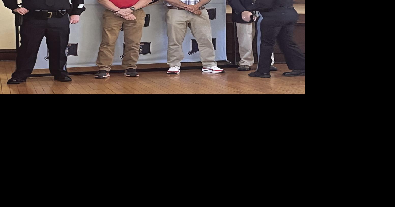 Willimantic police officers honored | News | thechronicle.com