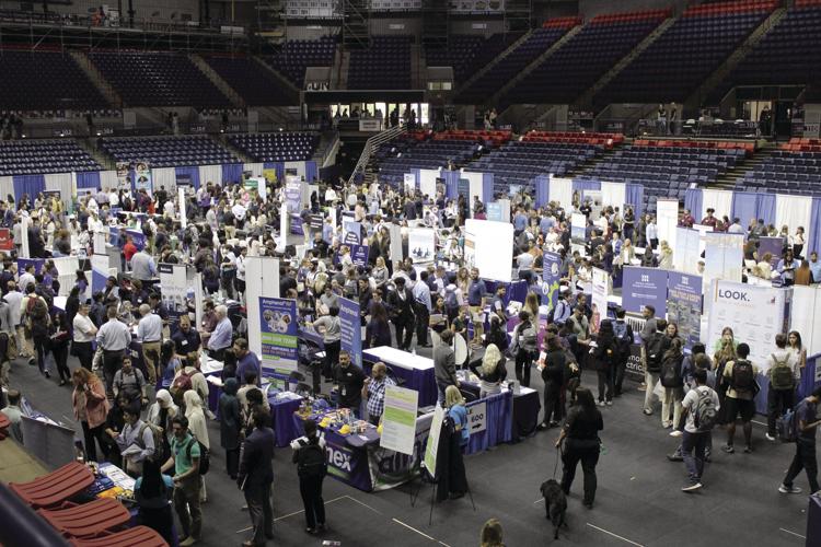 Career Seekers: UConn students pack Gampel for fair | News ...