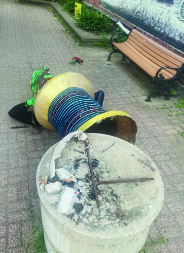 Frog statue in downtown Willimantic vandalized | News | thechronicle.com