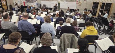 Choir, orchestra combine for concert | News | thechronicle.com