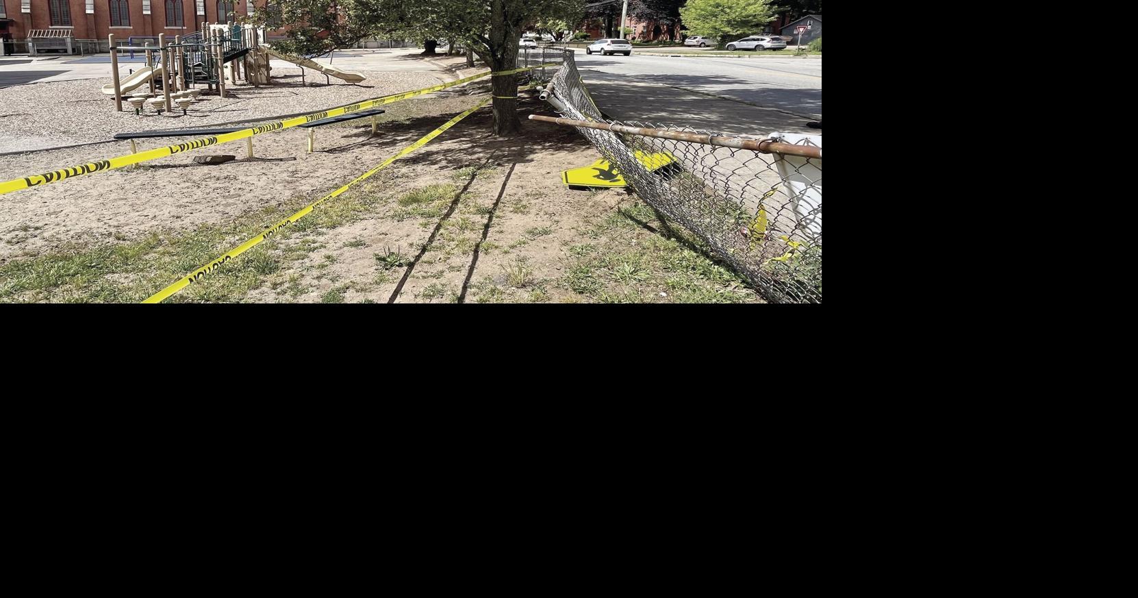 Vehicle crashes into elementary school fence | News | thechronicle.com