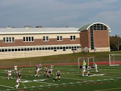 E.O. Smith girls field hockey bounces back with a win over East ...