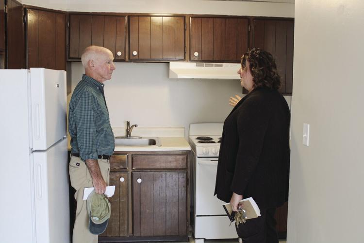 Apartment Upgrades: Courtney visits Josh Ashton Towers | News ...