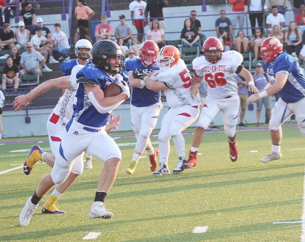 3 Beavers play in Save-An-Eye football game | Sports | thecorryjournal.com