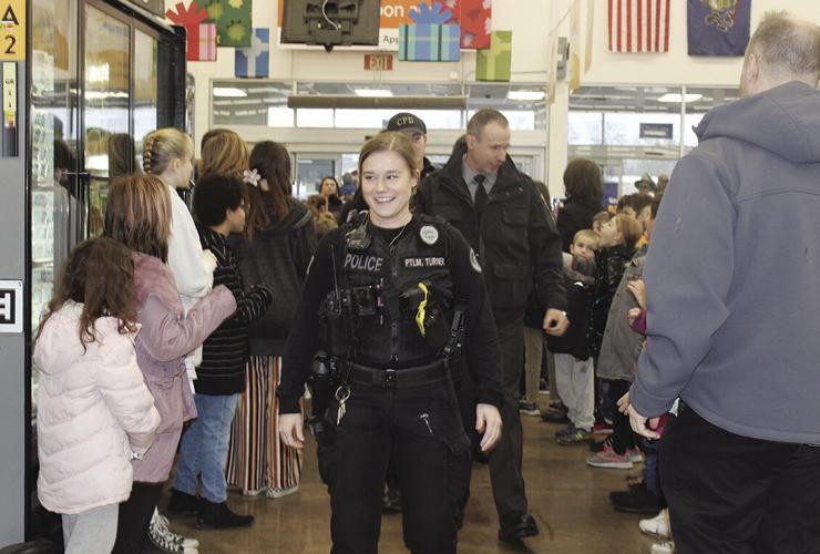 Corry, UC kids get shopping sprees with local heroes | News ...