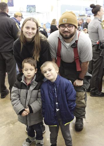 Area ‘heroes’ bring Christmas cheer to local kids | News ...