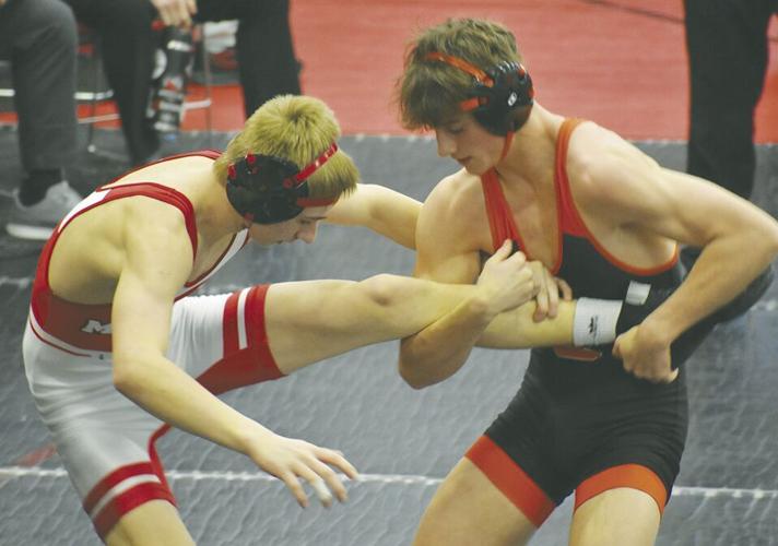 11 Beavers advance; 3 champs at section wrestling | Sports ...