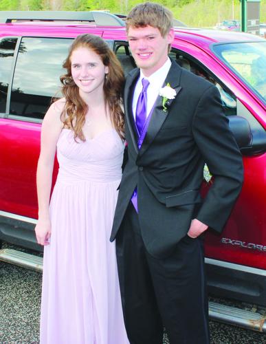 Corry prom rolls into the ‘Golden Age’ | News | thecorryjournal.com