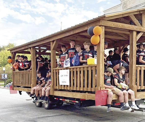Corry’s Homecoming Parade goes swimmingly | Hometown News ...