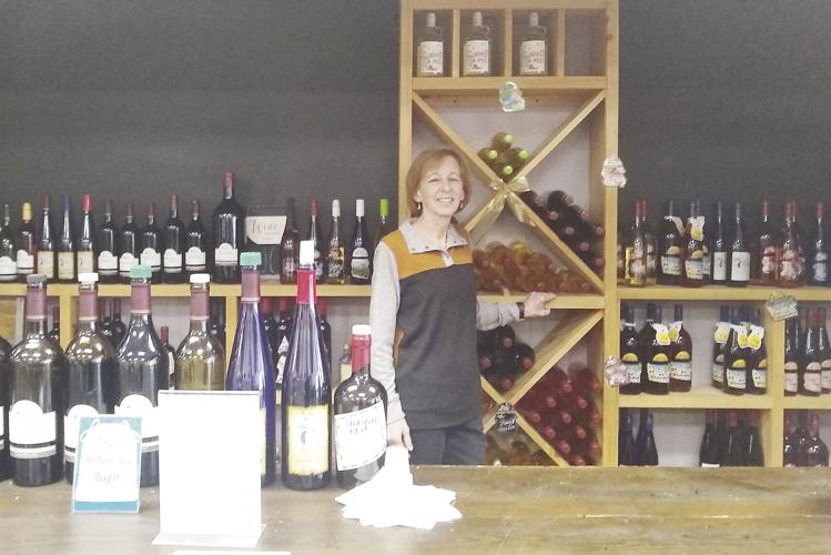 Courtyard Winery pours a glass to celebrate bringing home gold | News ...