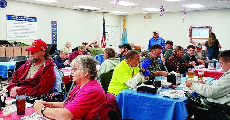 Former service members gather to celebrate Veterans Day | News ...