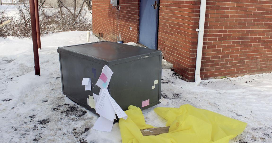 Post office closes doors after robbery | News | thecorryjournal.com