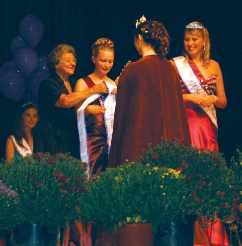 North East crowns 51st Pennsylvania State Grape Queen | News ...