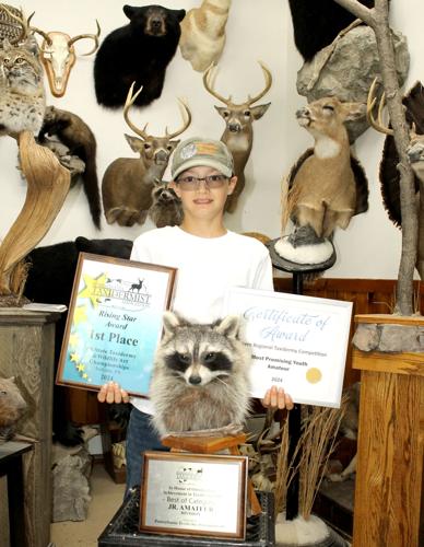 TROPHY TIME: Redbank student wins top honors at international taxidermy ...