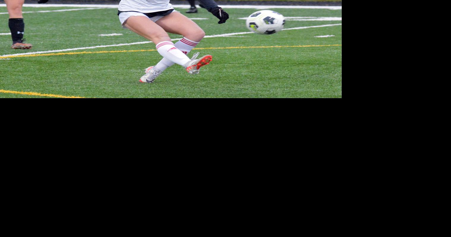 Lady Beavers fall short of D-9 title | Sports | thecourierexpress.com