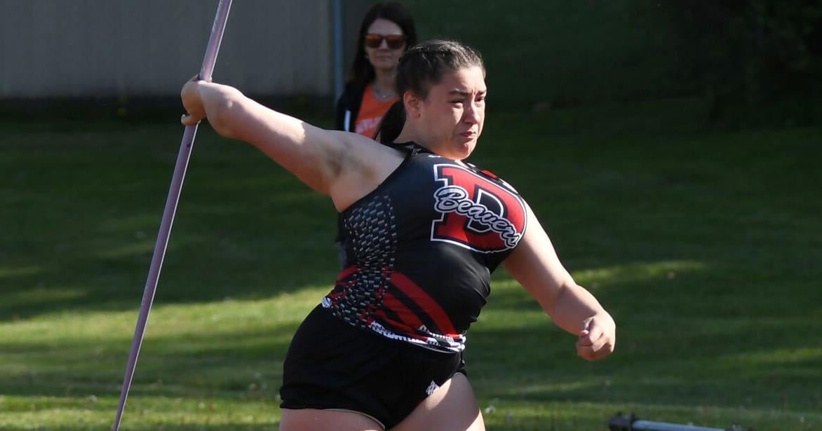 Lady Beavers best DCC on Senior Day | Sports | thecourierexpress.com