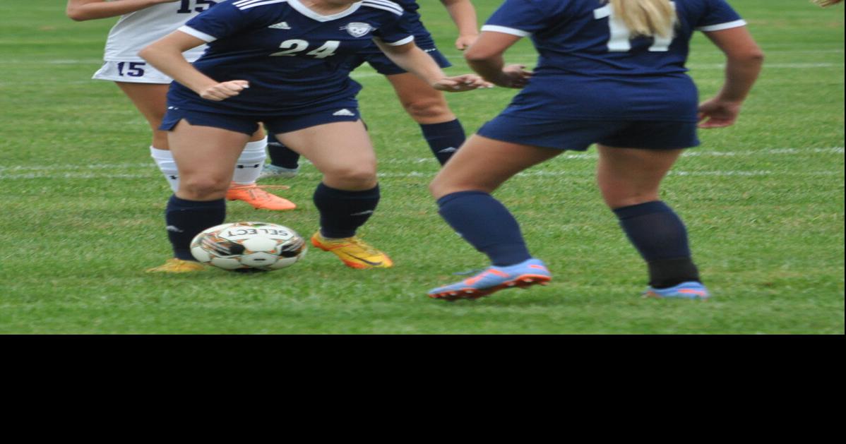 Lady Raiders top Keystone, 6-2 | Local | thecourierexpress.com