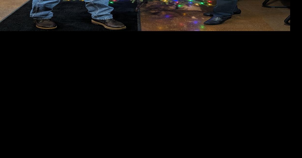 Santa winner - Kurt Johnson | | thecourierexpress.com