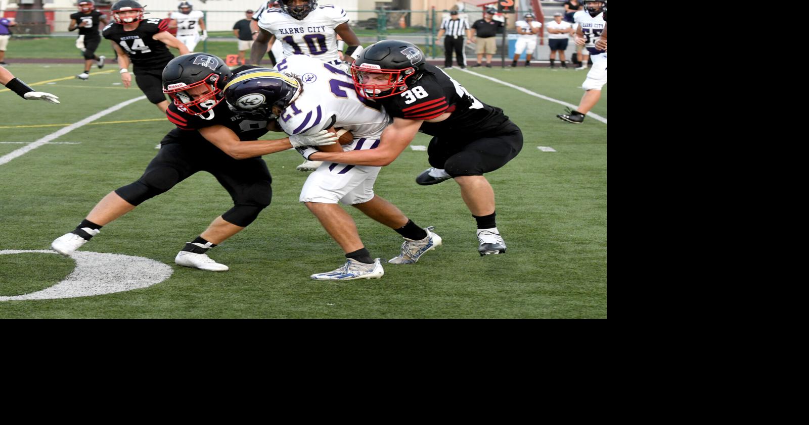 Home teams dominate Week 1 on gridiron | | thecourierexpress.com