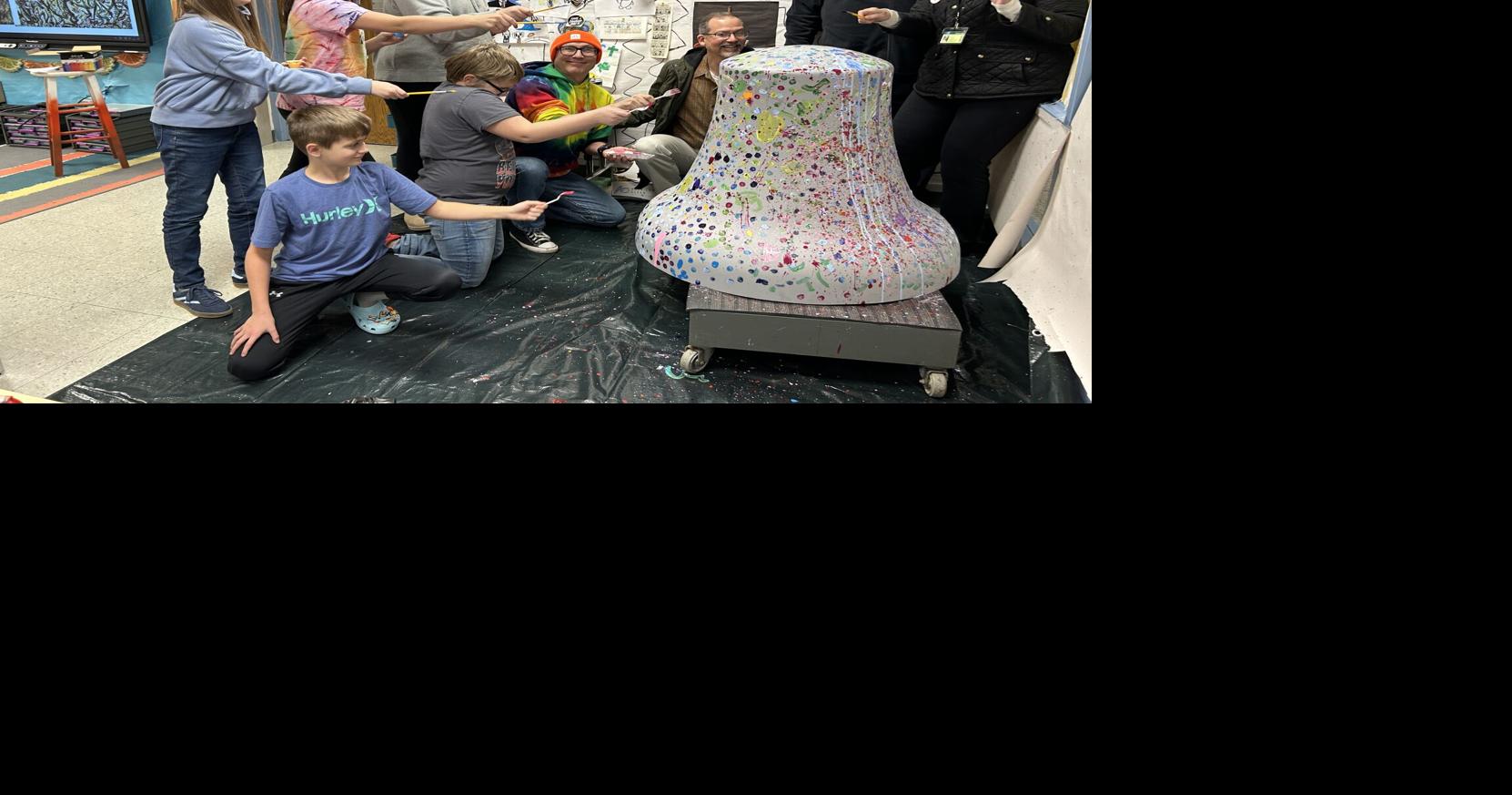 Johnsonburg students are first to decorate Elk County's replica of ...