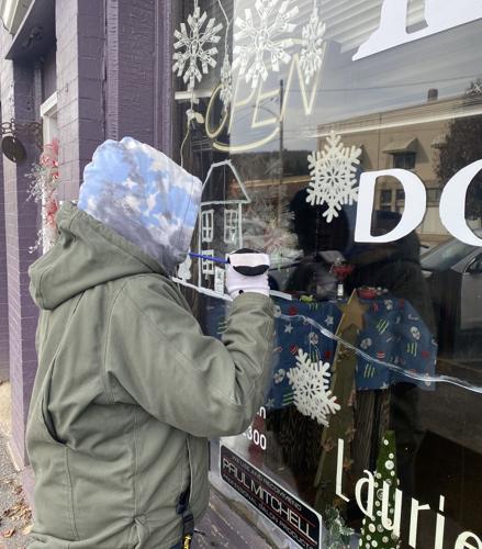 Jeff Tech Art Club students continue window painting tradition in ...