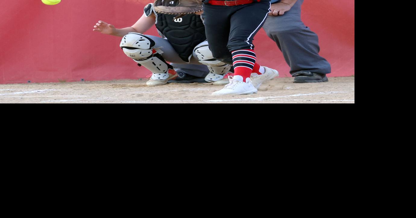 DuBois Minors' Lee 'perfect' in state opener | Softball ...