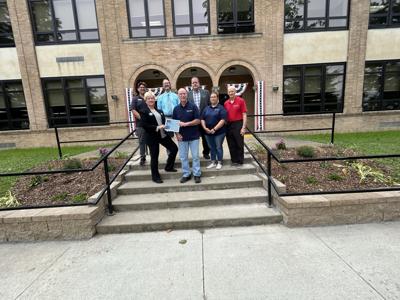 Elk County Commissioners recognize Penn State Master Gardeners | News ...