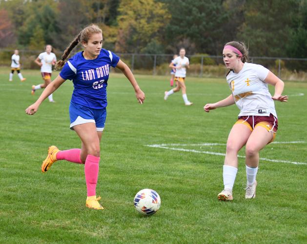 Lady Dutch blank ECC in annual Pink Game | Soccer | thecourierexpress.com