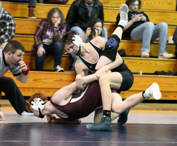Beavers earn first trip to states since 2017 | Wrestling ...