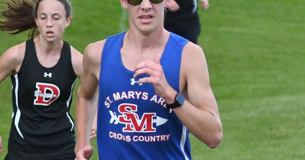 St. Marys Nedimyer, Pistner set course records at ECC | Cross Country ...