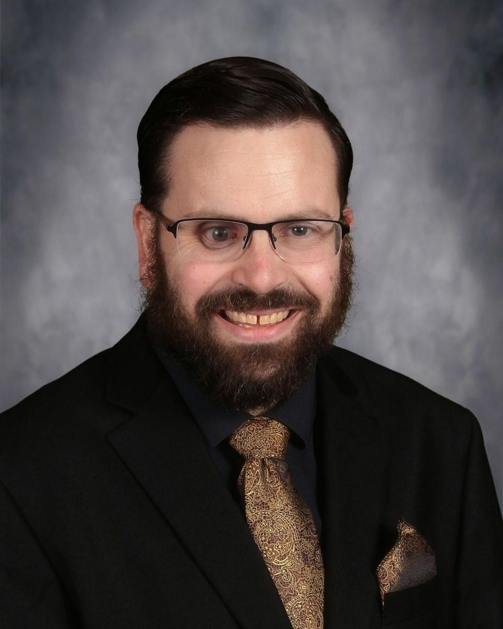 Local music educator to make debut conducting Handel's Messiah ...