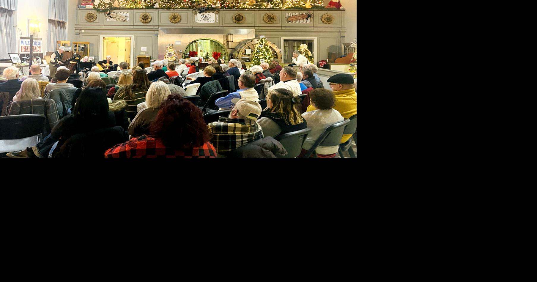 L-V VIDEO: Christmas at the Redbank Valley History Center | News ...