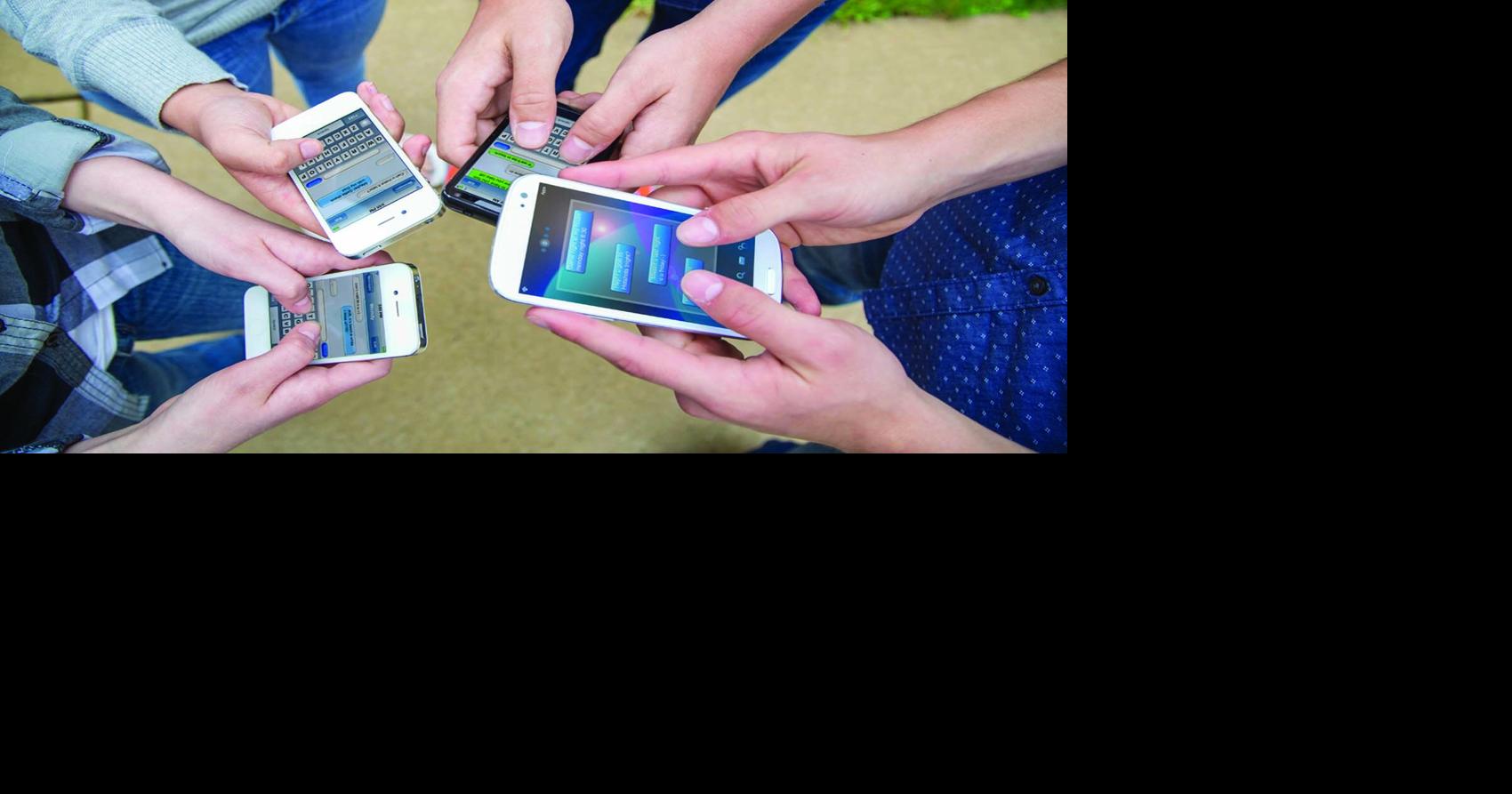 ‘Bell-to-bell’ phone ban on the way for Indiana schools | News | thecr.com