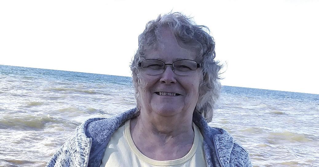 Wanda J. Sutton, 73 | Obituaries | thedailyreview.com