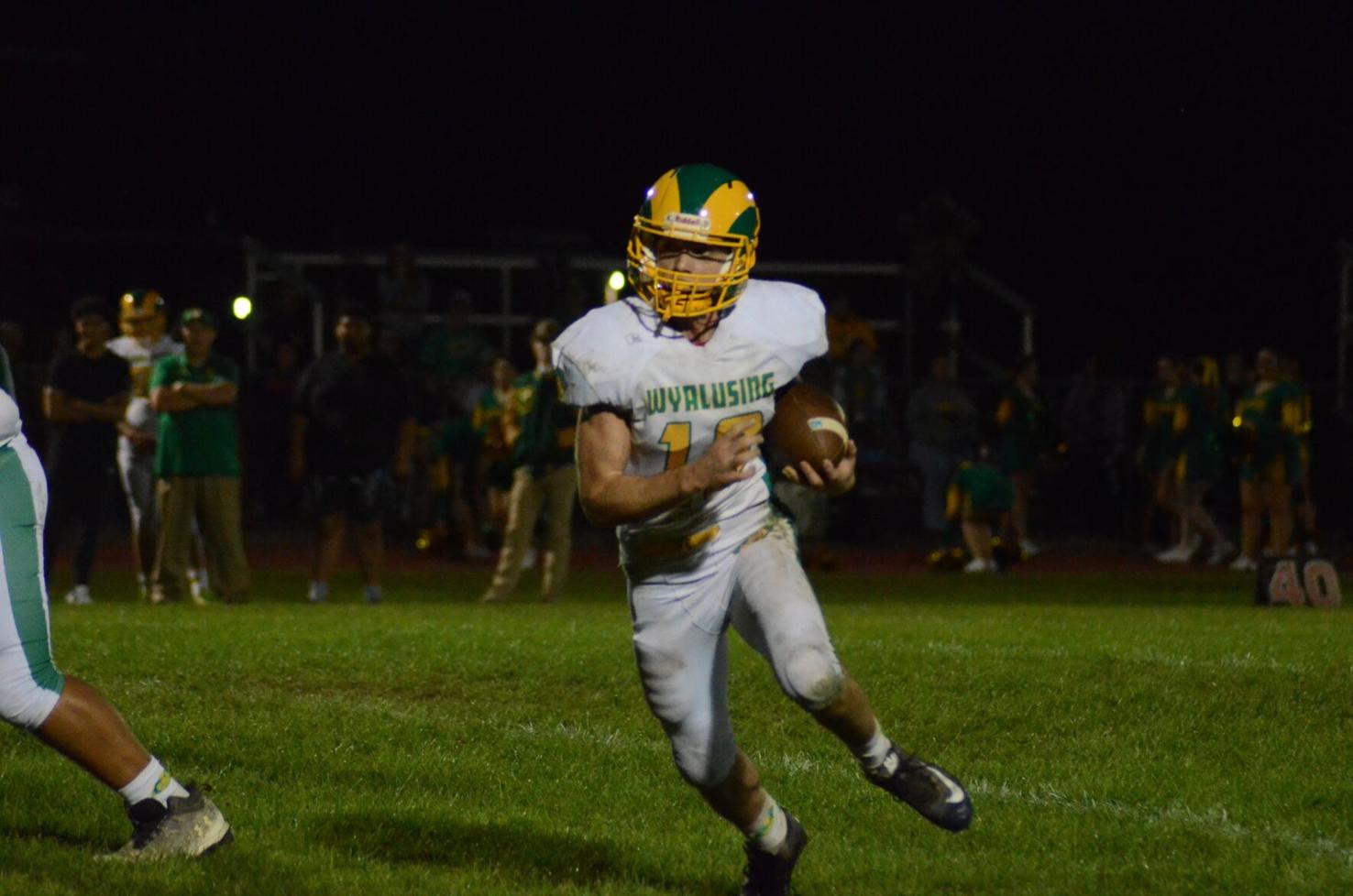 Page E8 | Digital Edition | thedailyreview.com