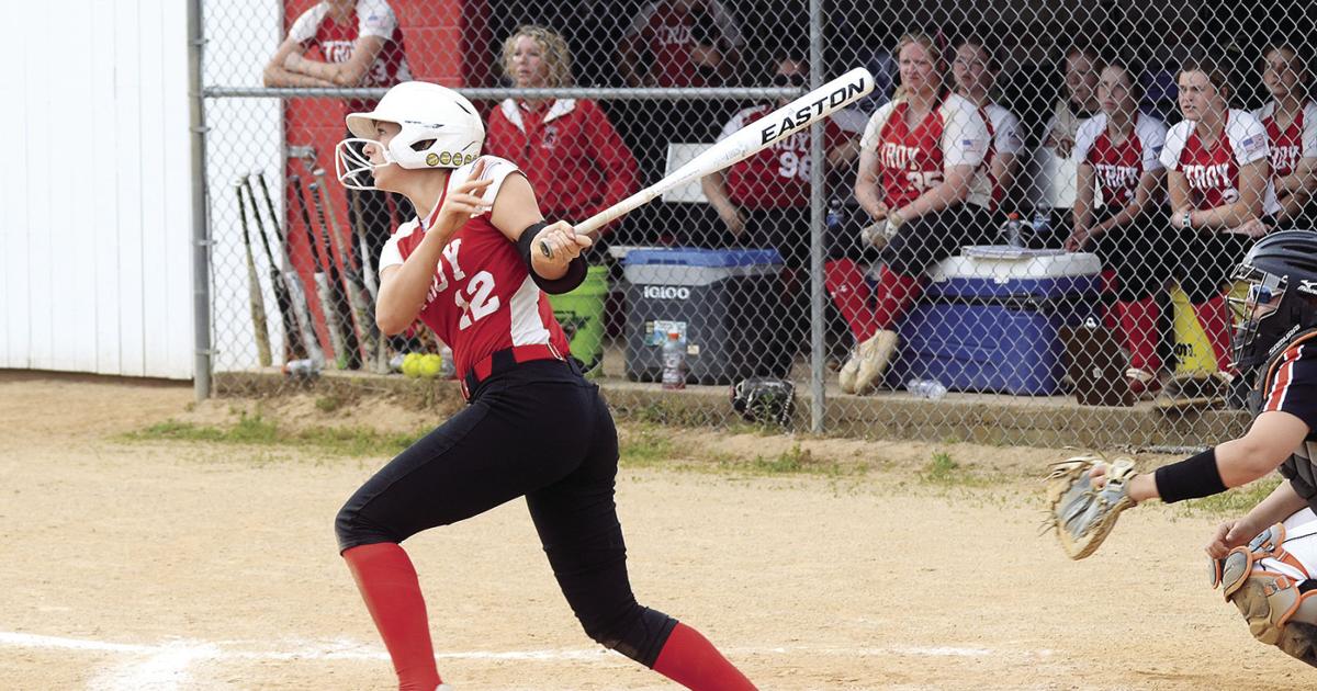 Lady Trojans hold off Knights | Sports | thedailyreview.com Lady Trojans hold off Knights | Sports | thedailyreview.com