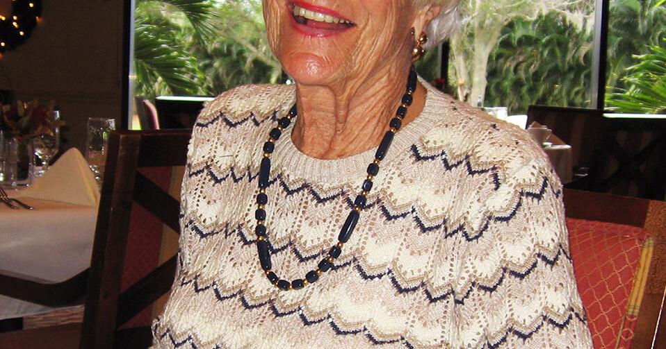 Ruth C. Pence, 97 | Obituaries | thedailyreview.com