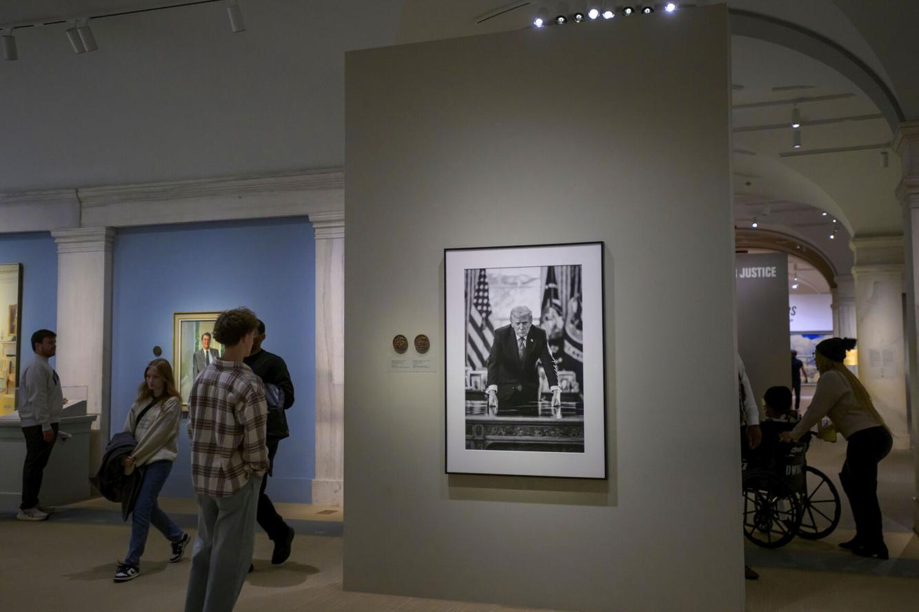 Trump National Portrait Gallery | Ap | thedailyreview.com