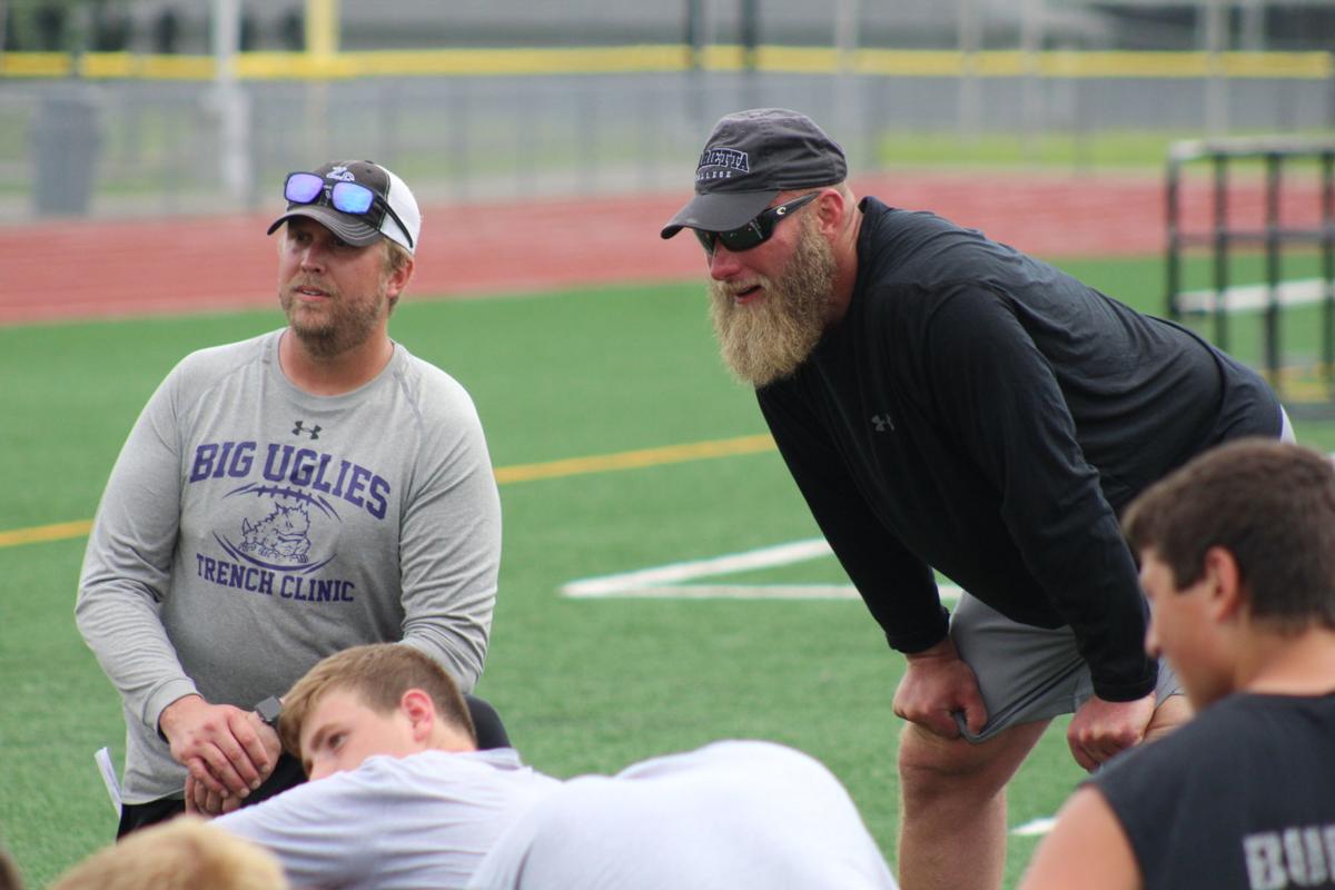 Local linemen attend camp hosted by former professionals | Sports ...