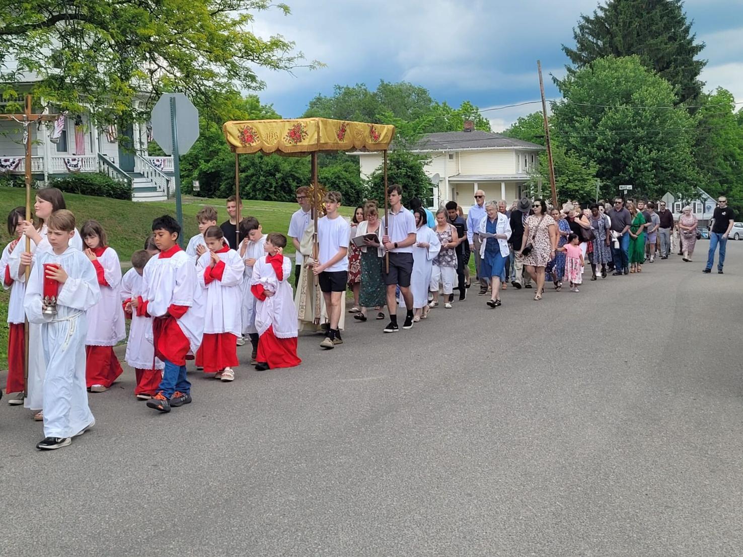 SS. Peter & Paul Corpus Christi Procession | Local/Regional ...