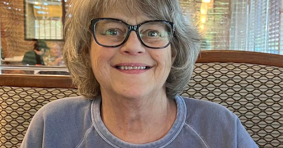 Sheryn Burnett Hollenback, 71 | Obituaries | thedailyreview.com