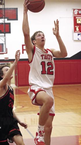 Trojans roll over Knights | Sports | thedailyreview.com