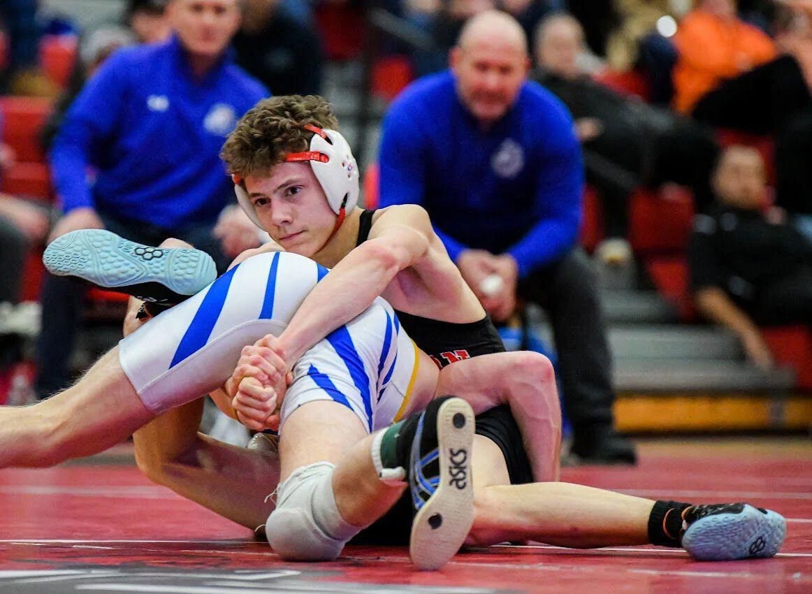 Page B1 | Digital Edition | thedailyreview.com