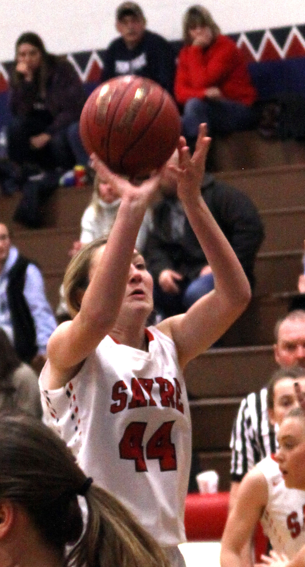 Sayre uses tough defense to down CV | Sports | thedailyreview.com