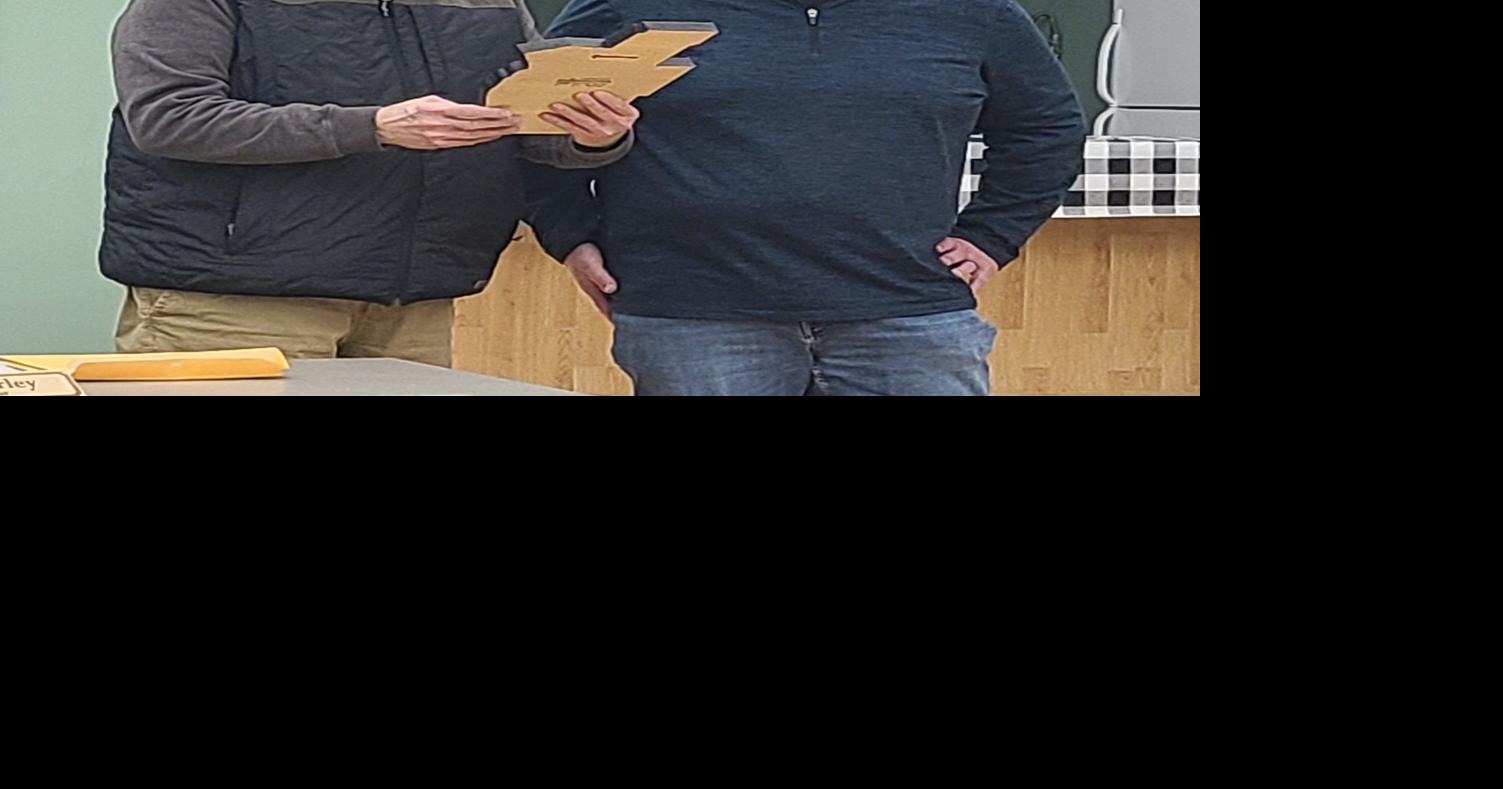 Sayre Police Chief recognized for 35 years of service | Local/Regional ...