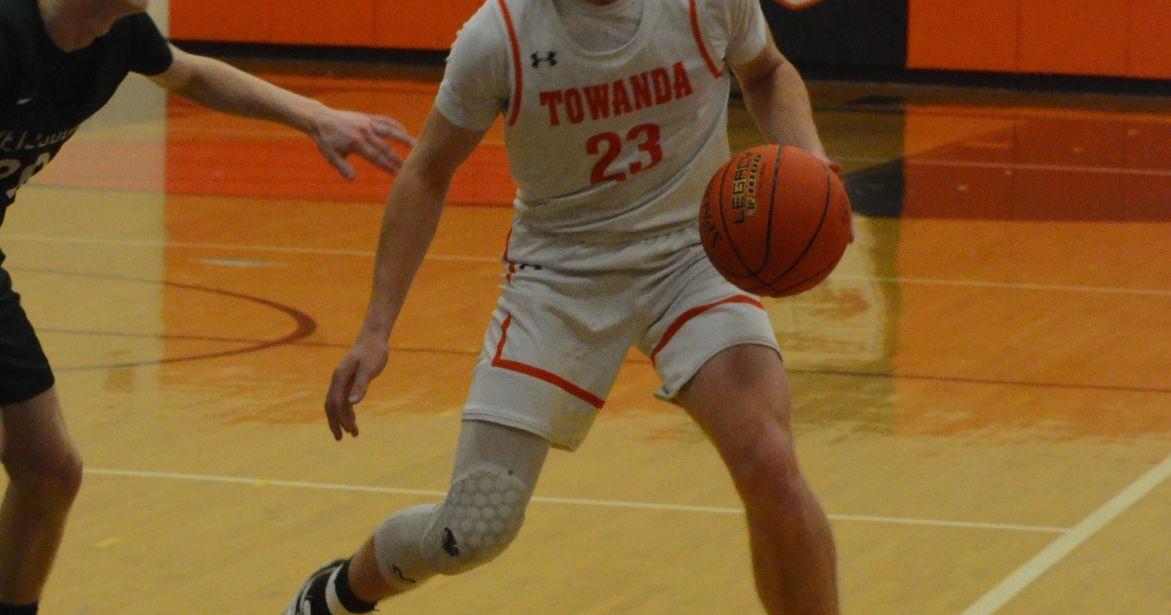 Towanda boys basketball rides defensive effort to tight win over ...