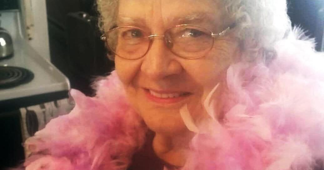 Elizabeth Ann Cragle Russell, 82 | Obituaries | thedailyreview.com