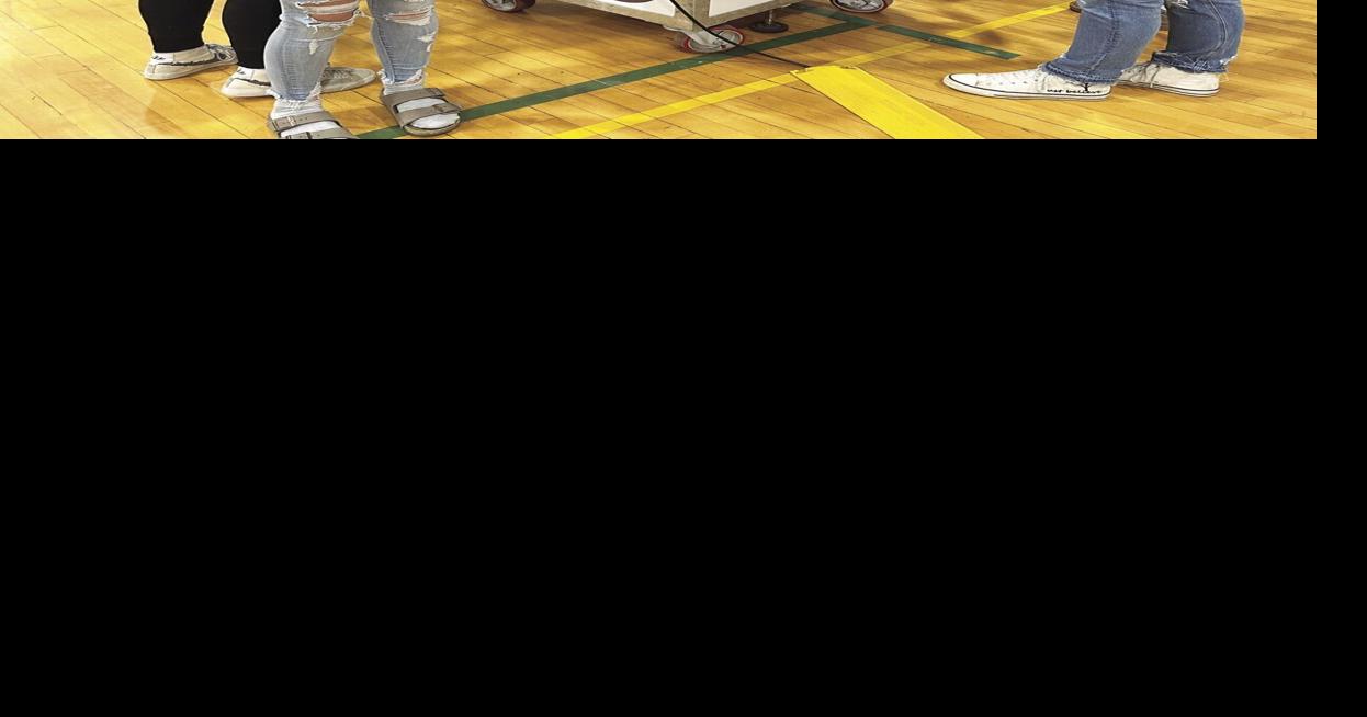 Harlan Rowe students participate in Mobile Oilfield Learning Unit ...